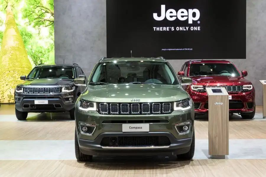 Jeep Compass - kompaktowy crossover - samochody.pl